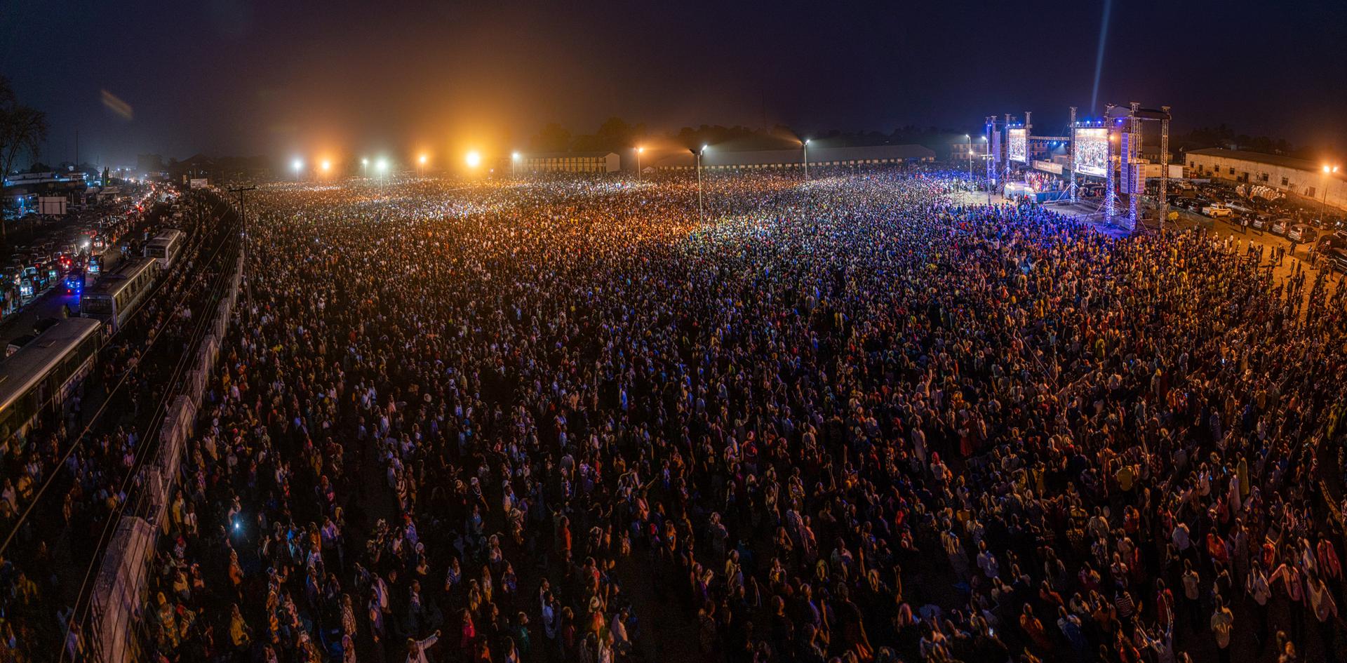 Watch the recap from the final night of CfaN crusade in Warri, Nigeria ...